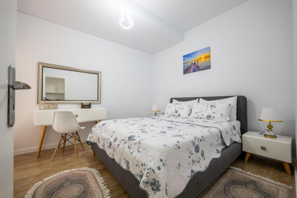 Emiljano Apartment , Sarande , Albania